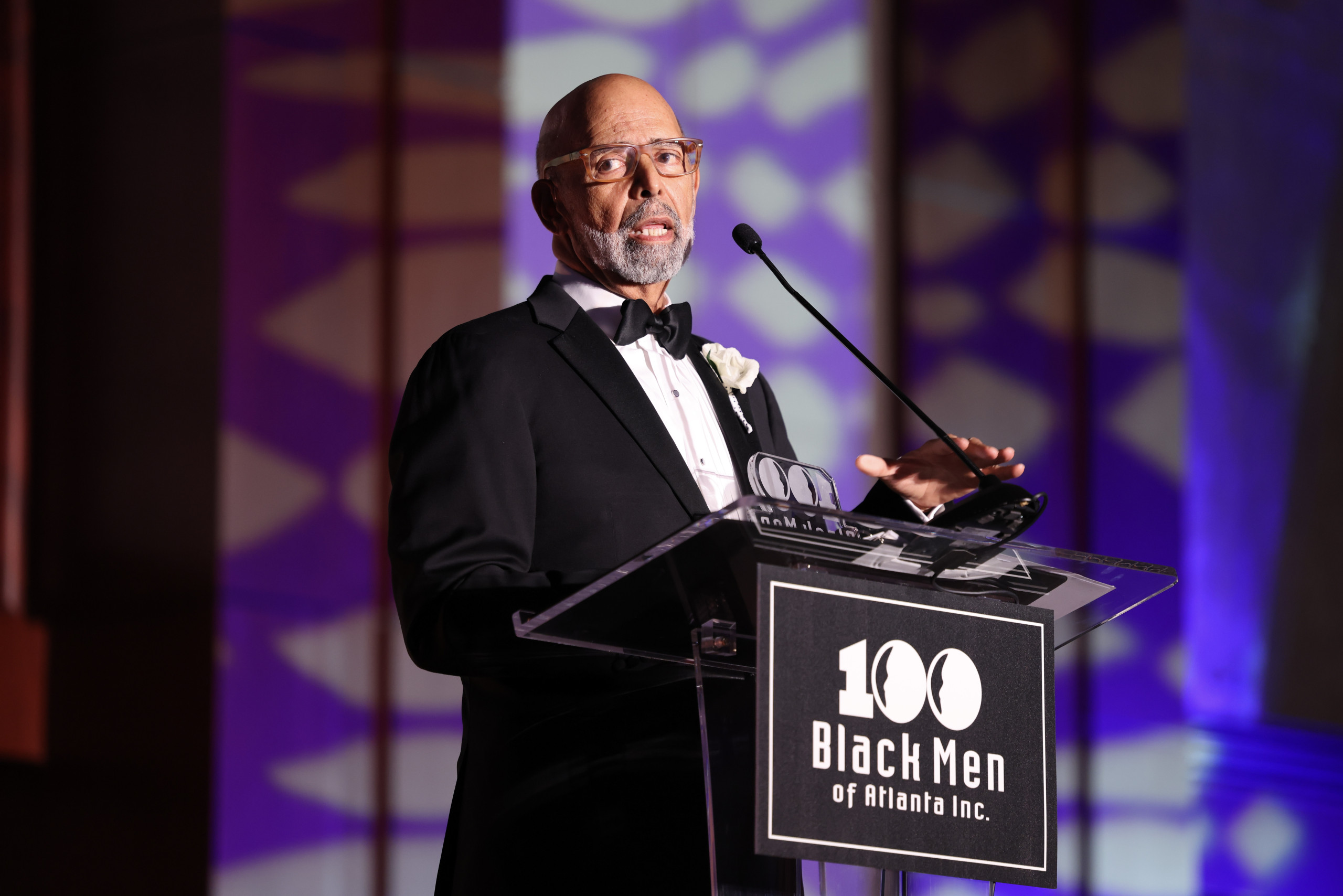 UNCF President and CEO Dr. Michael L. Lomax Receives Andrew Young ...